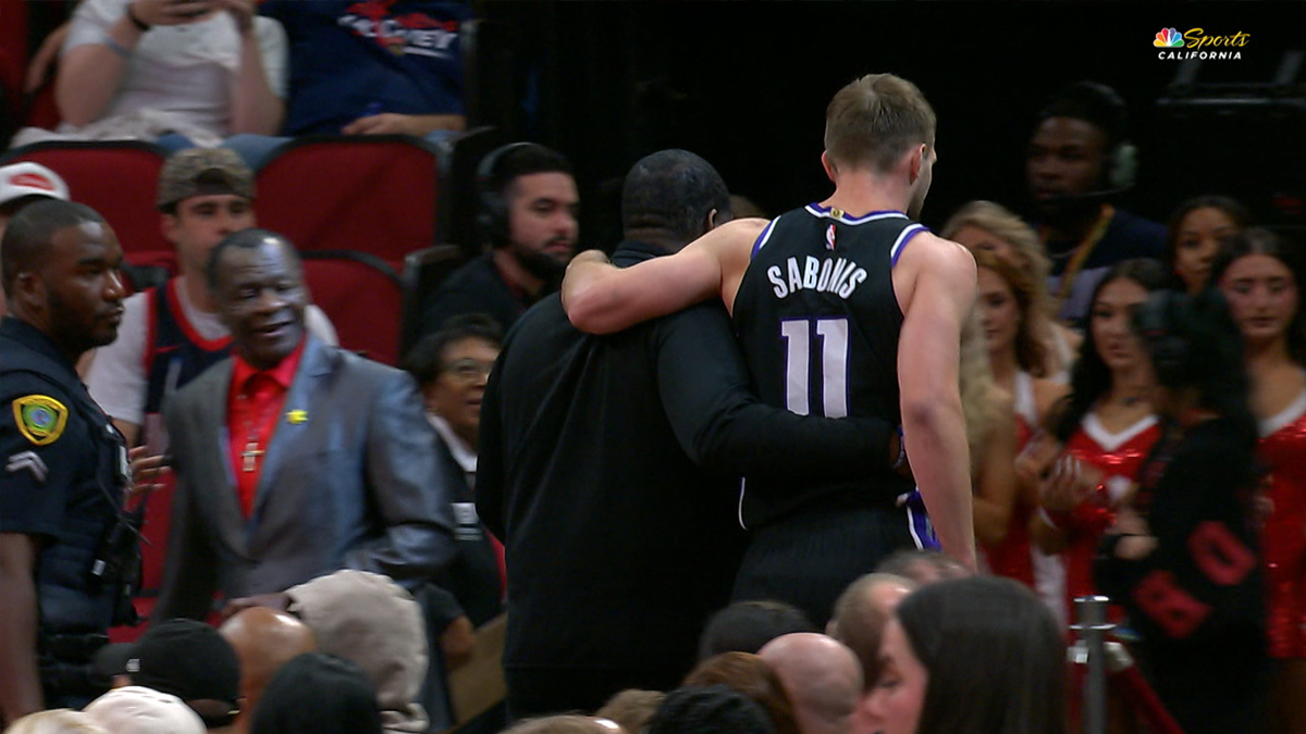 Kings’ Domantas Sabonis suffers hamstring injury, ruled out vs Rockets – NBC Sports Bay Area ...
