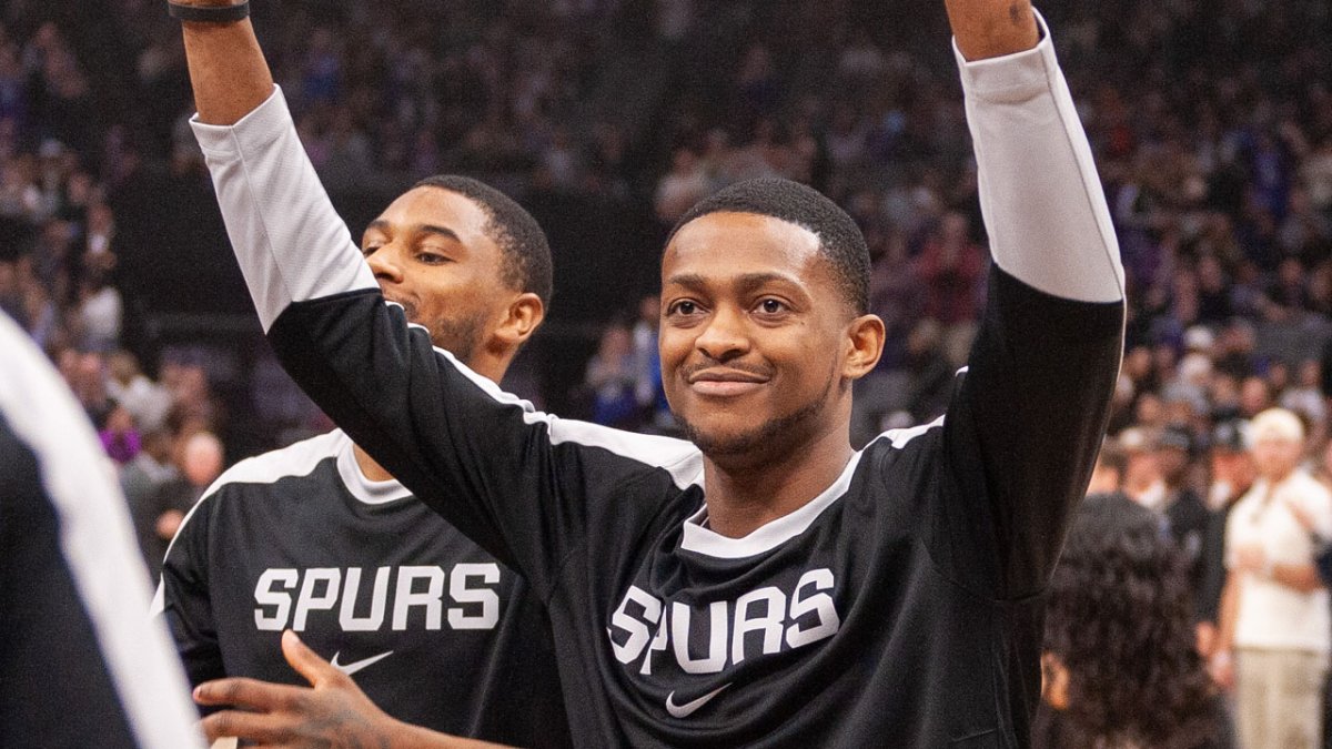 De’Aaron Fox gets mixed ovation from Kings fans in Sacramento return – NBC Sports Bay Area ...