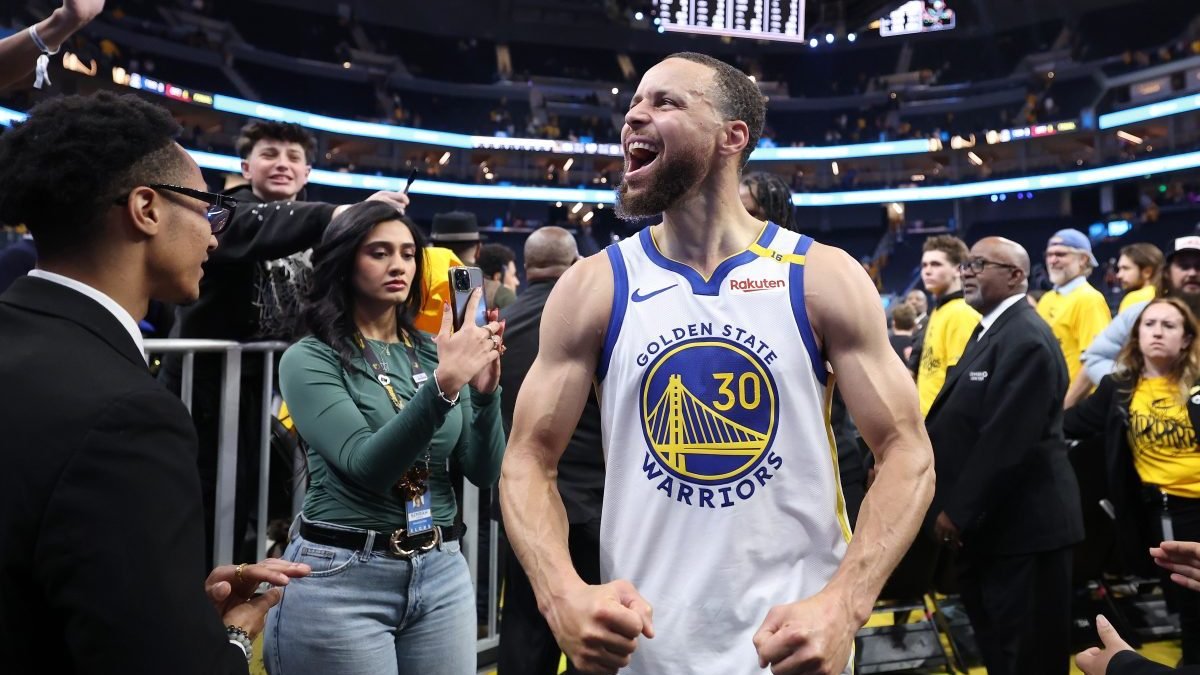 Warriors’ chances in Rockets series predicted by key stat after Game 3 ...