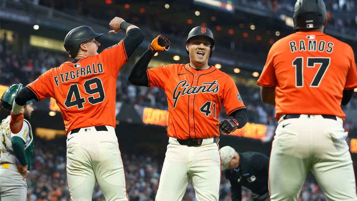 Giants observations: Monster Wilmer Flores game fuels win vs Athletics ...