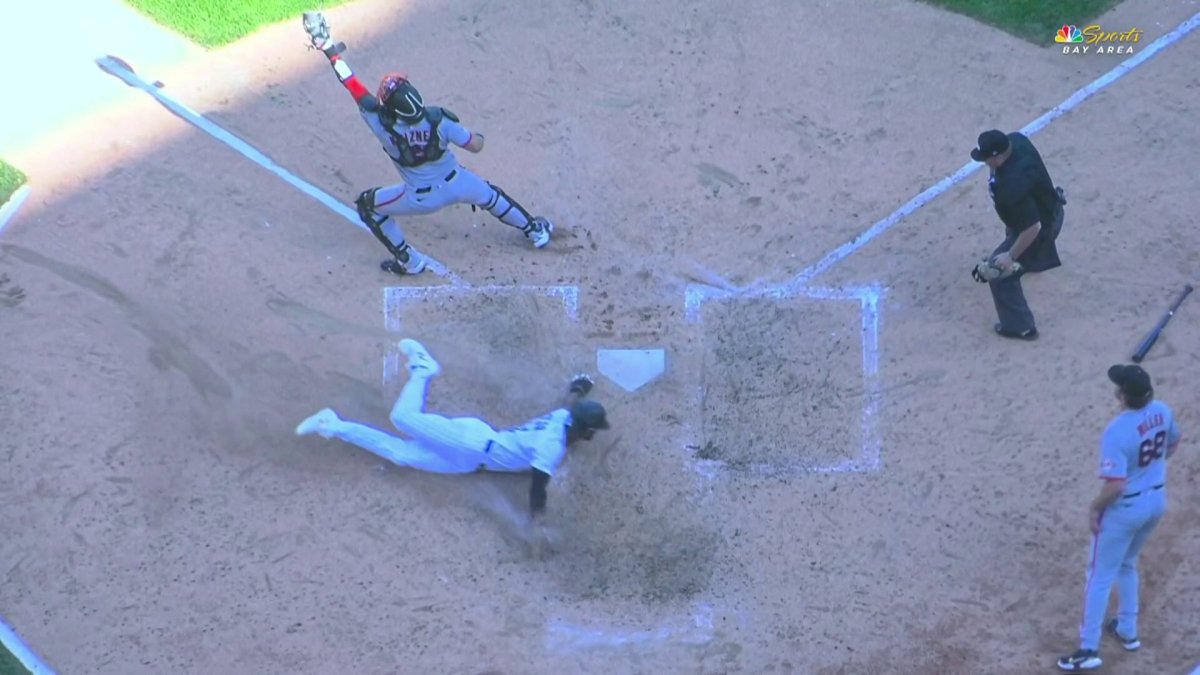 Giants catch fortunate break in bizarre play vs. White Sox – NBC Sports ...