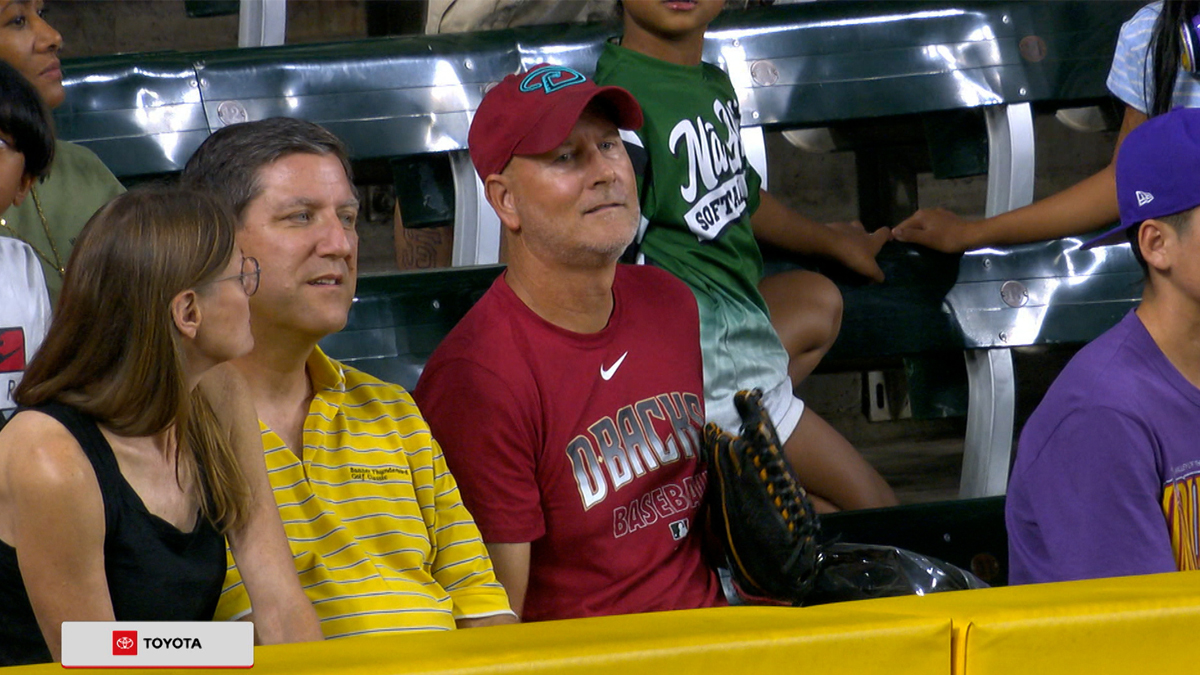 Cumatoj bella boasts genuine voluptuousness, small round