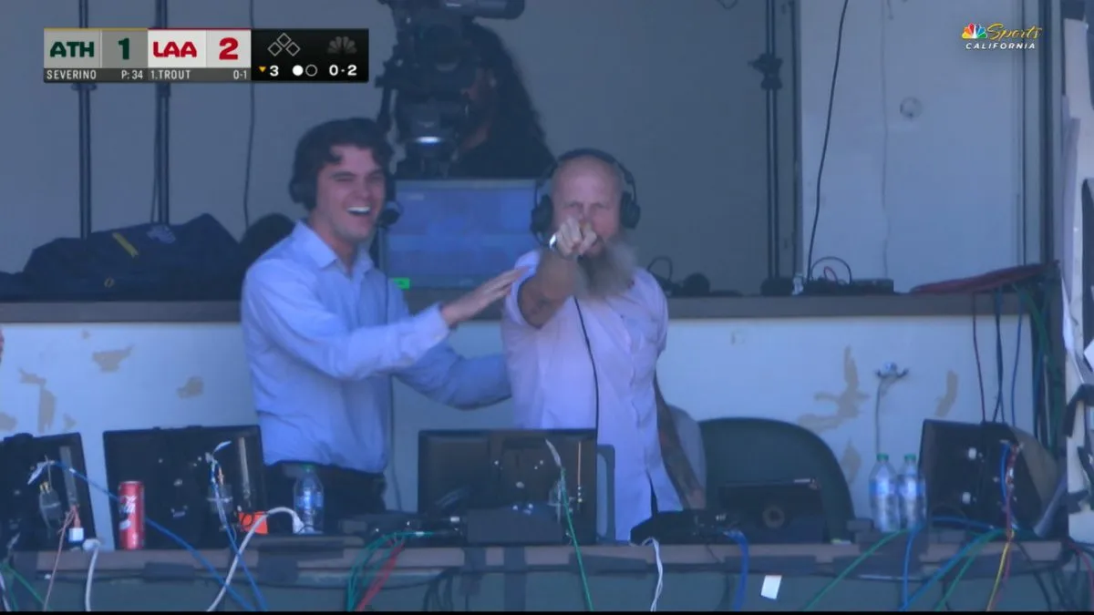 Dallas Braden amazingly catches foul ball in Athletics-Angels – NBC ...