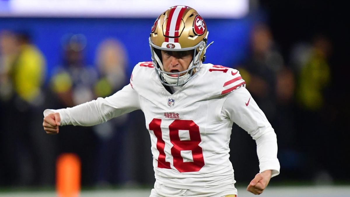49ers’ Eddy Piñeiro climbs in NFL record books vs. Buccaneers – NBC ...