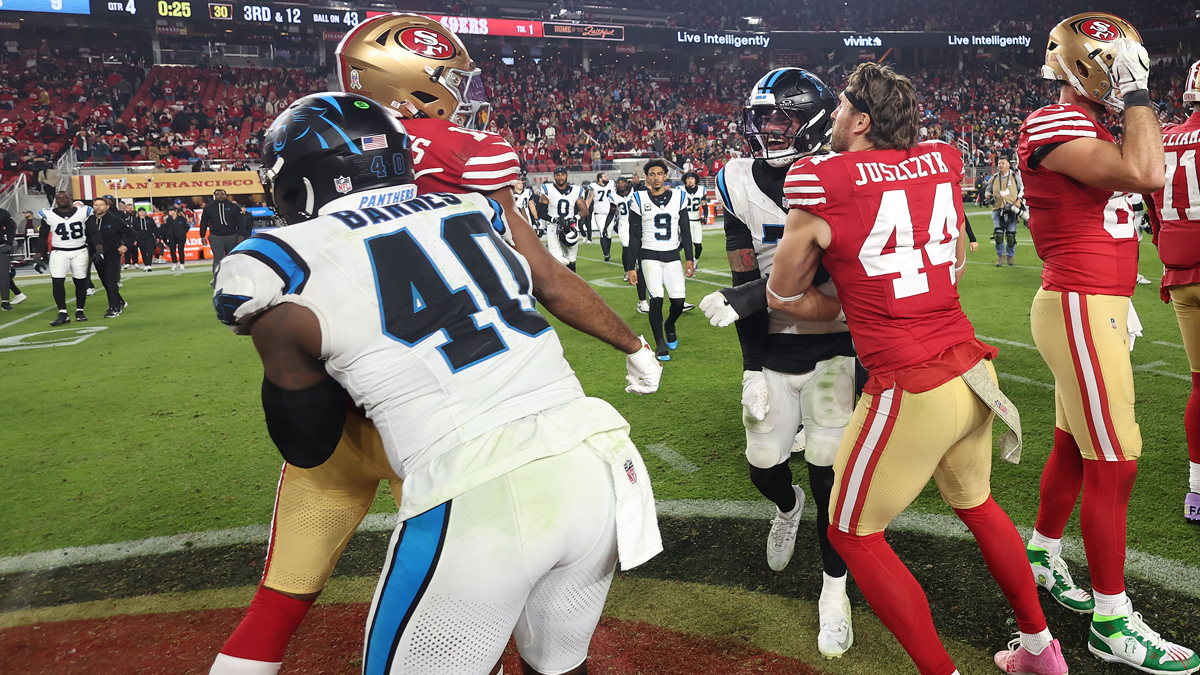 Jauan Jennings gets hit below belt, strikes Tre’von Moehrig – NBC ...