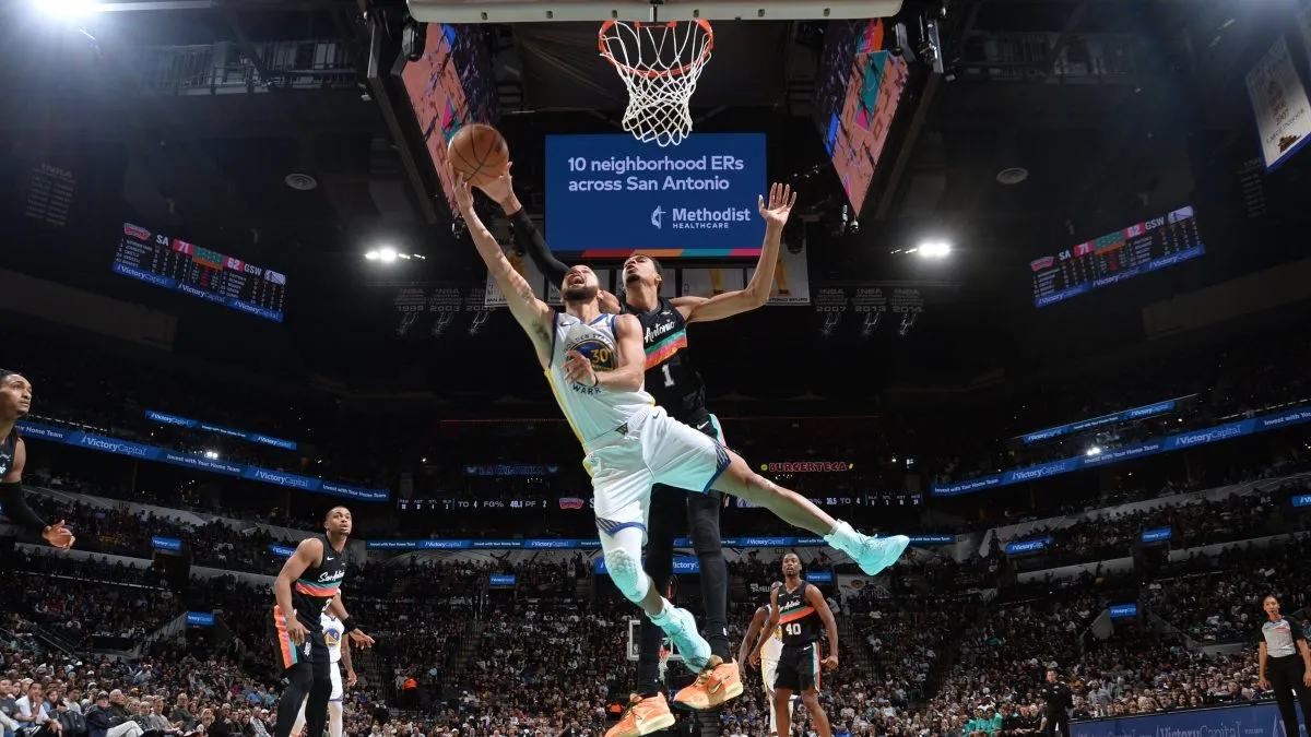 Steph Curry bests fellow alien Victor Wembanyama in win – NBC Sports ...