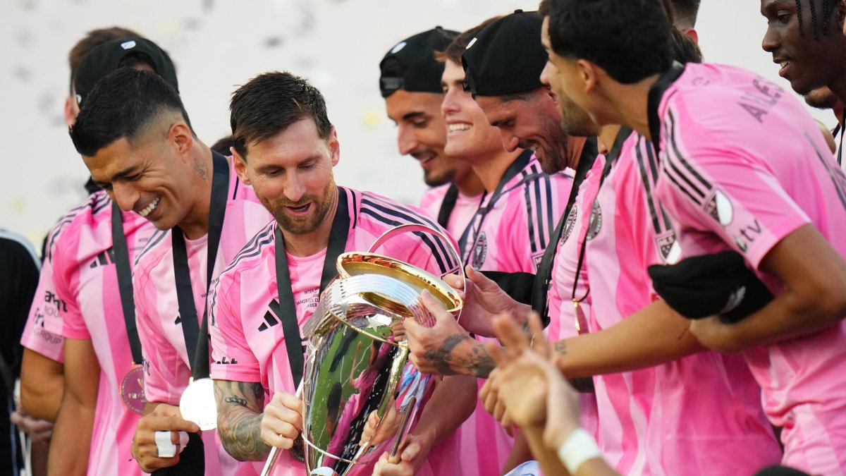 Inter Miami, Messi win first MLS Cup 3-1 vs. Vancouver Whitecaps – NBC ...