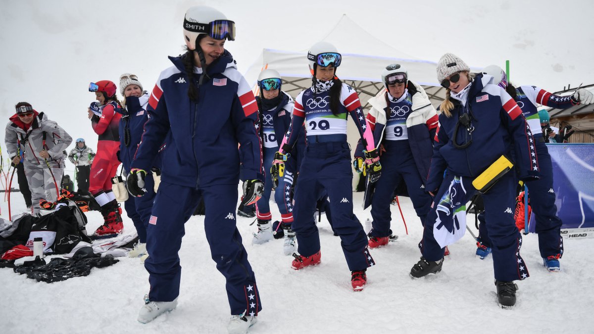 Watch: Team USA alpine skiing team dances through fog delay – NBC ...