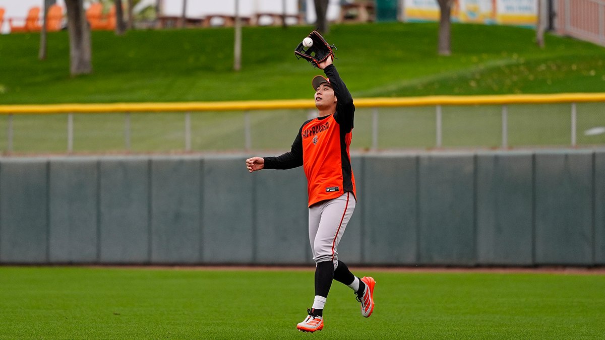 How Giants’ Jung Hoo Lee reacted to right field switch for 2026 – NBC ...