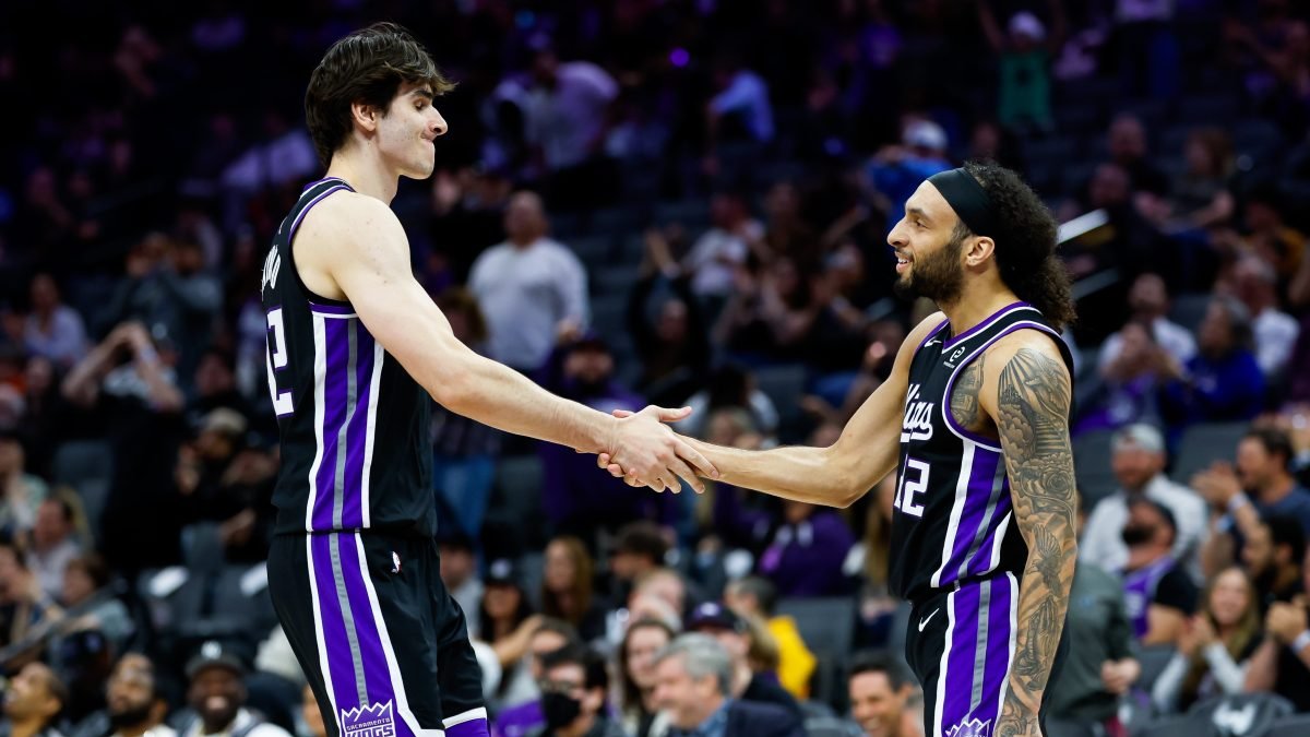 Devin Carter turns ‘opportunity’ into career night in Kings’ win – NBC ...