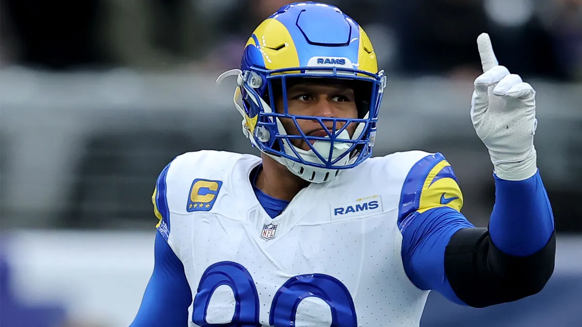 Rams’ Myles Garrett trade has Aaron Donald ‘flirting’ with return – NBC ...